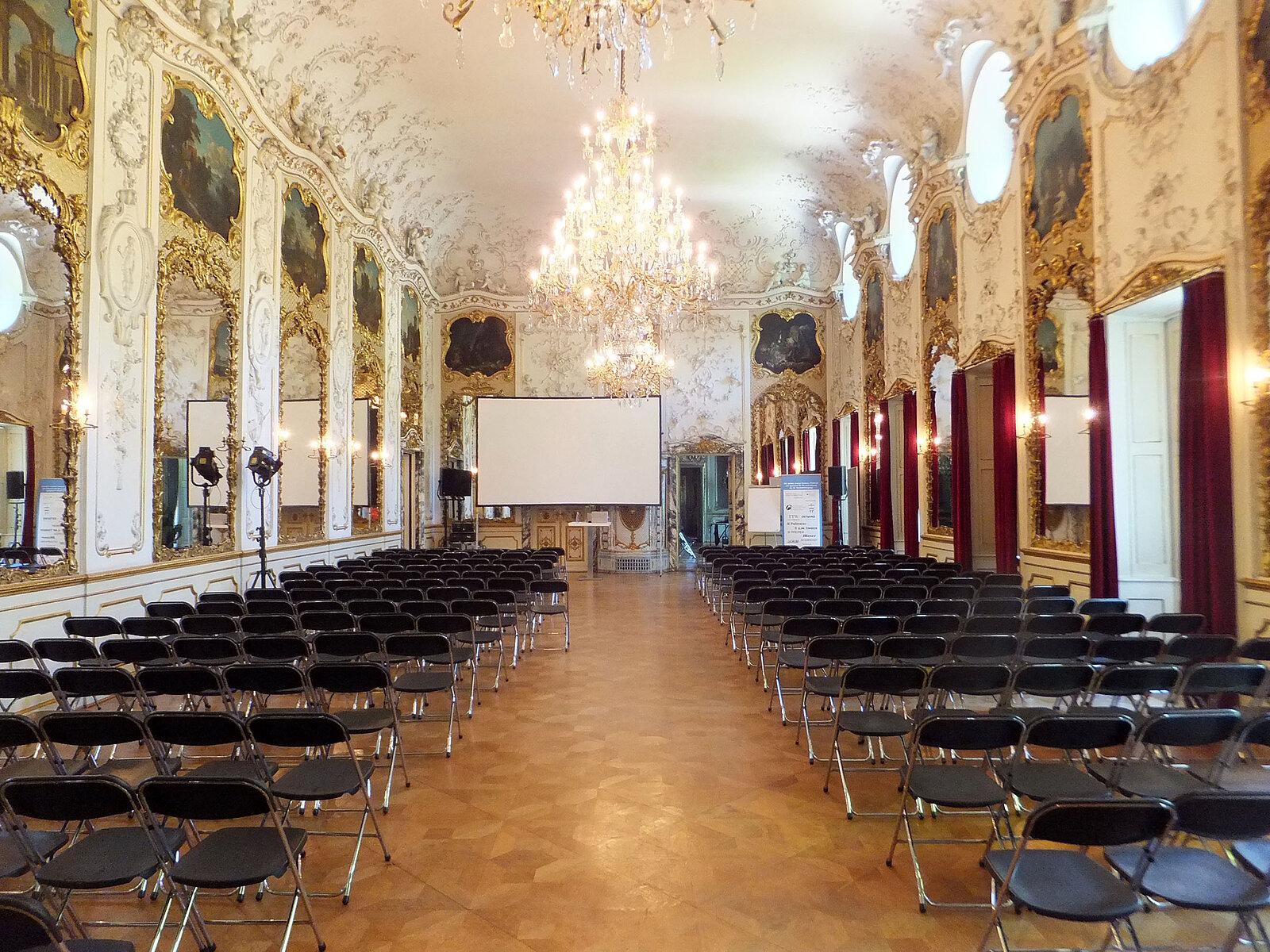 Conferences at the Palace – Thurn und Taxis